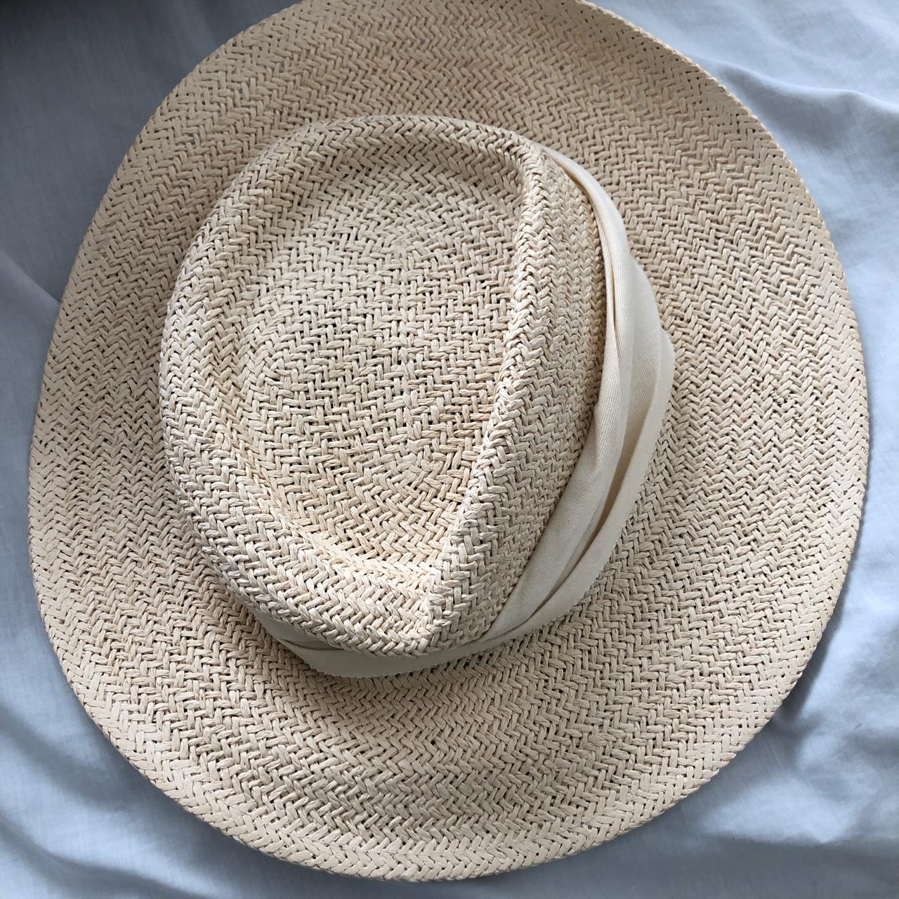 Straw hat adjustable string - Depop
