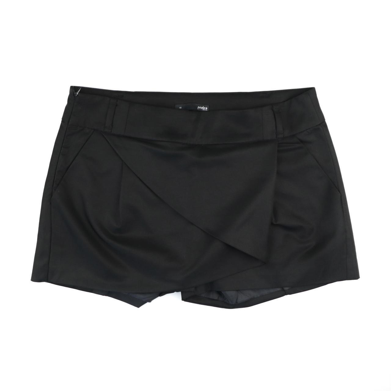 PEOLEO black mini skort SIZE: 40, shown pinned at... - Depop