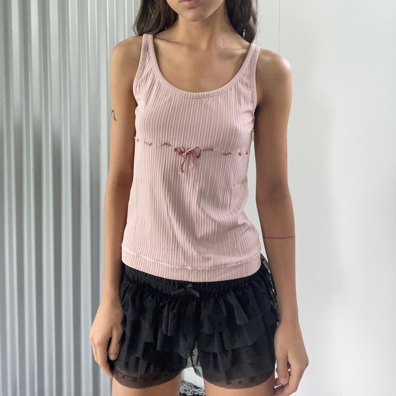 Vintage MAX STUDIO pink stretchy ribbed tank top... - Depop