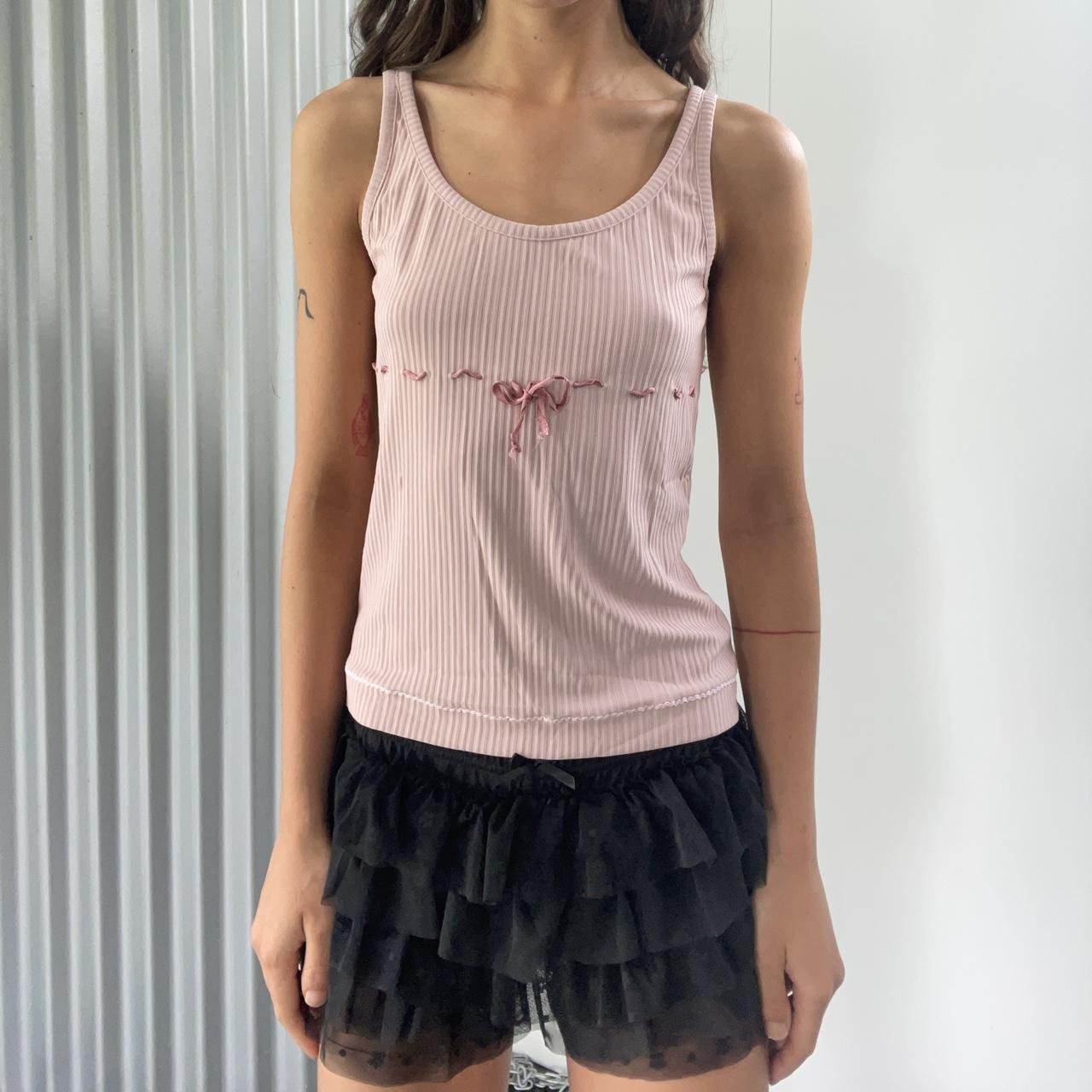 Vintage MAX STUDIO pink stretchy ribbed tank top... - Depop