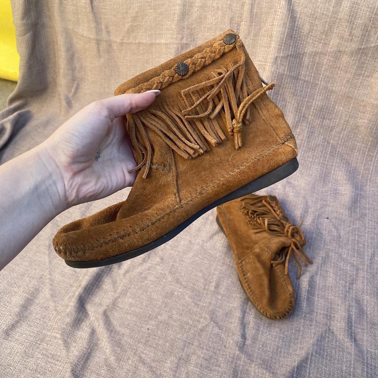 Great condition Minnetonka Moccasin booties with... - Depop