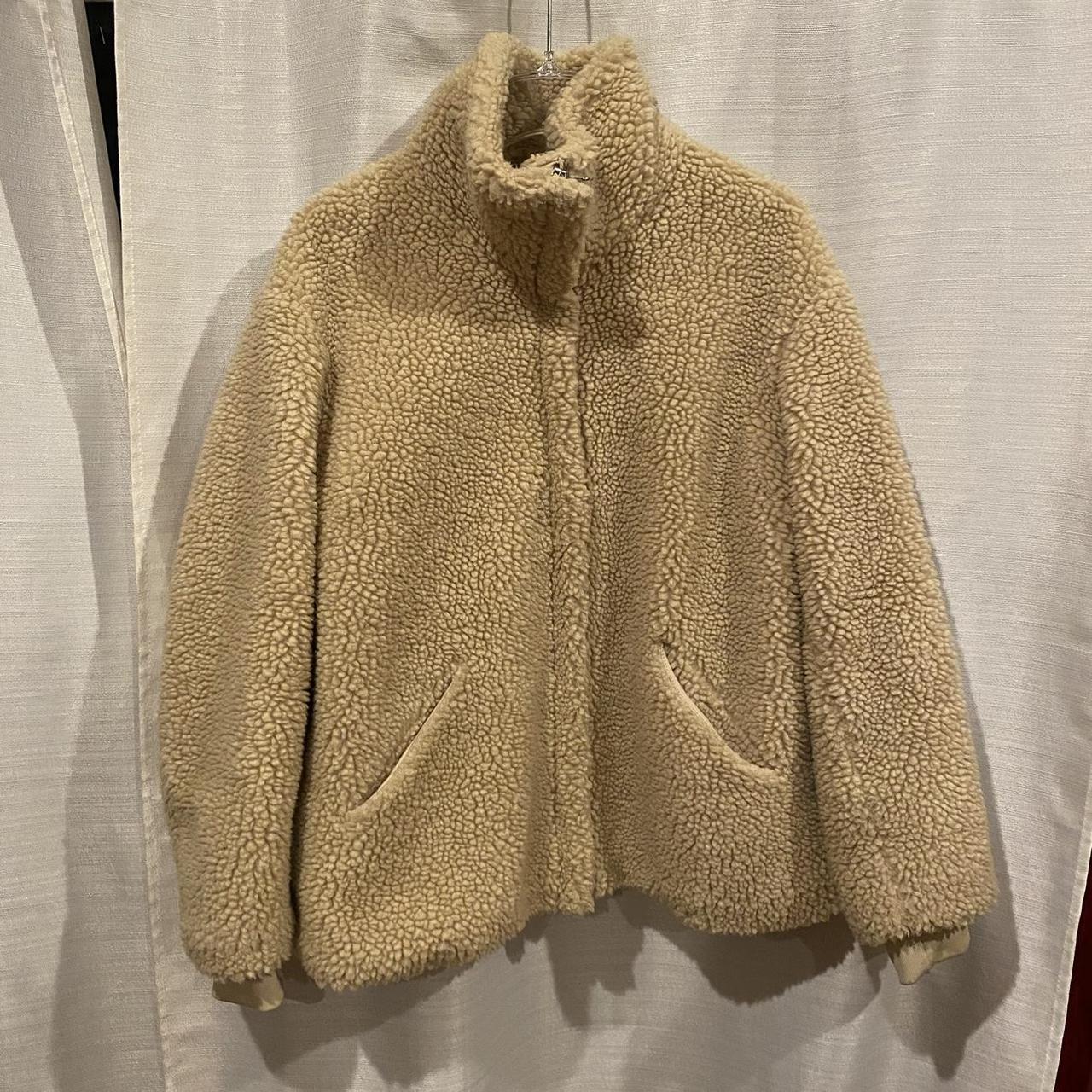 Women's Cream Jacket | Depop