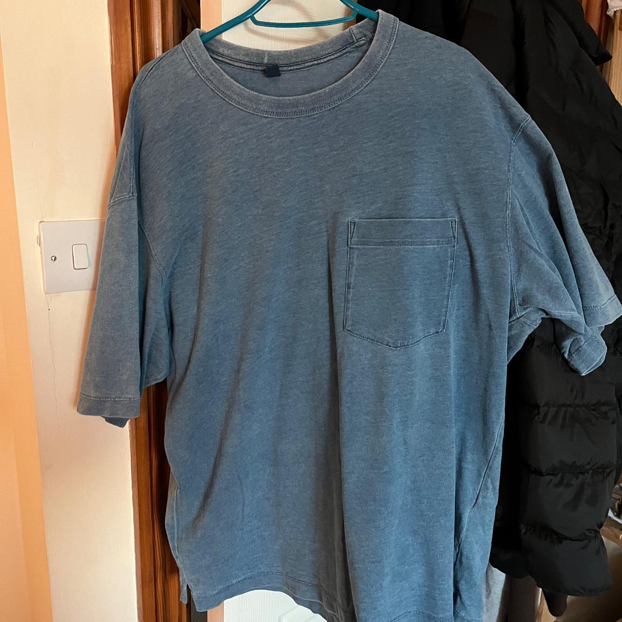 Loose fitting blue acid washed t shirt From uniqlo... - Depop