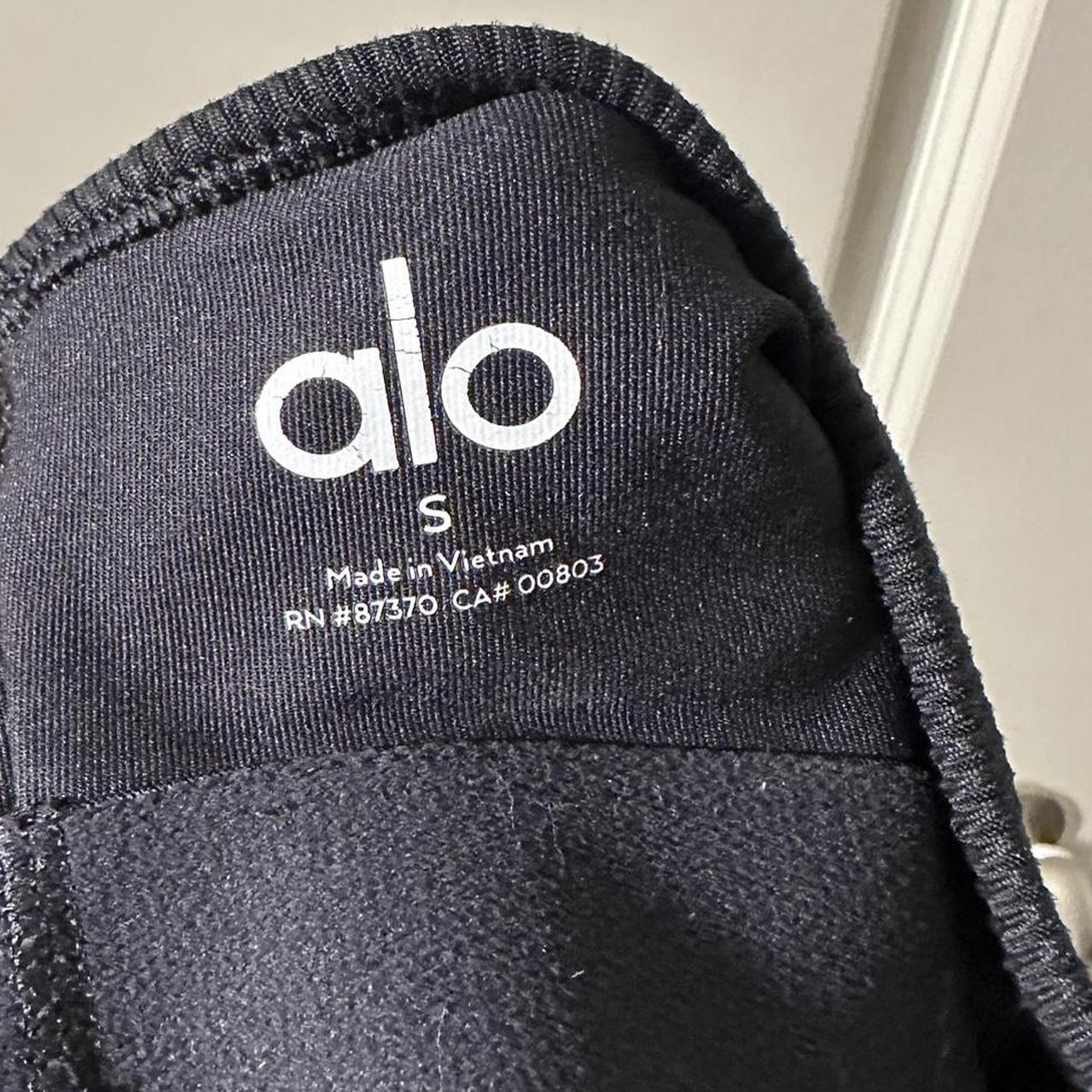 Alo Yoga Ribbed Alosoft Bra Black Size Small Message... - Depop