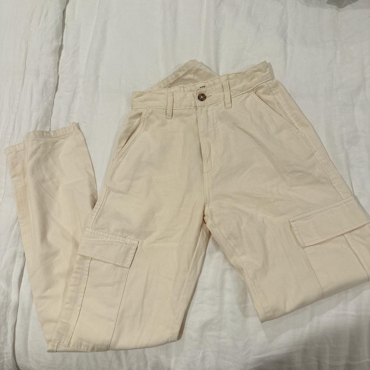 stradivarius cream cargo pants size 4 fits 25-26... - Depop