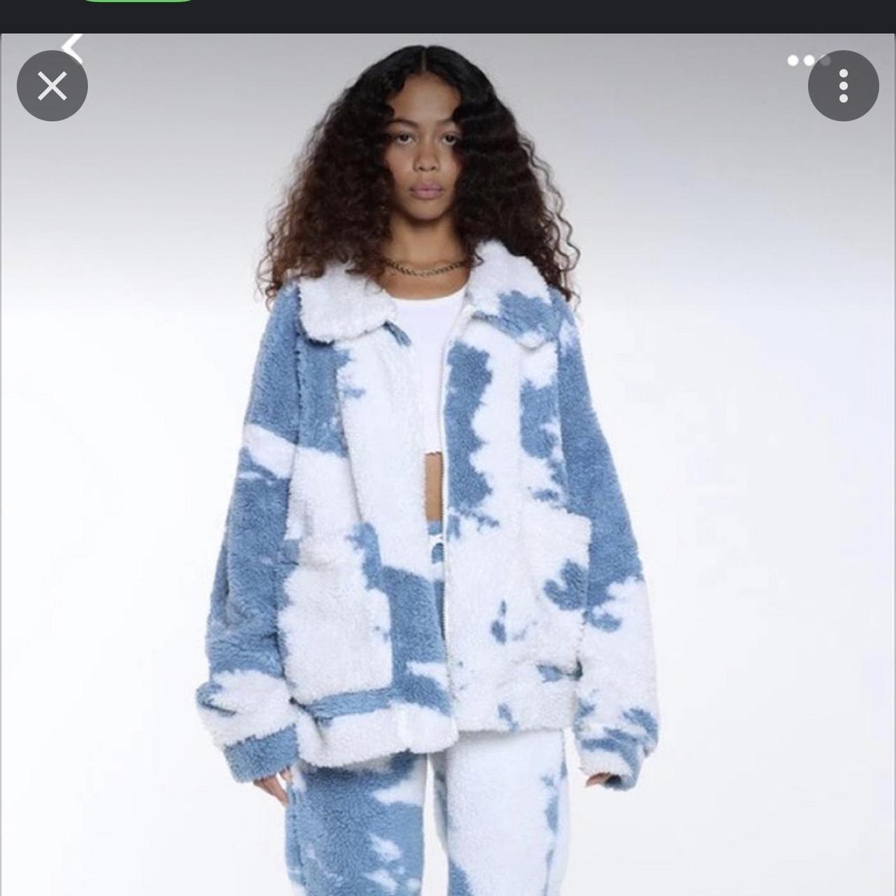 Never worn gorgeous Jaded London cloud print fleece... - Depop
