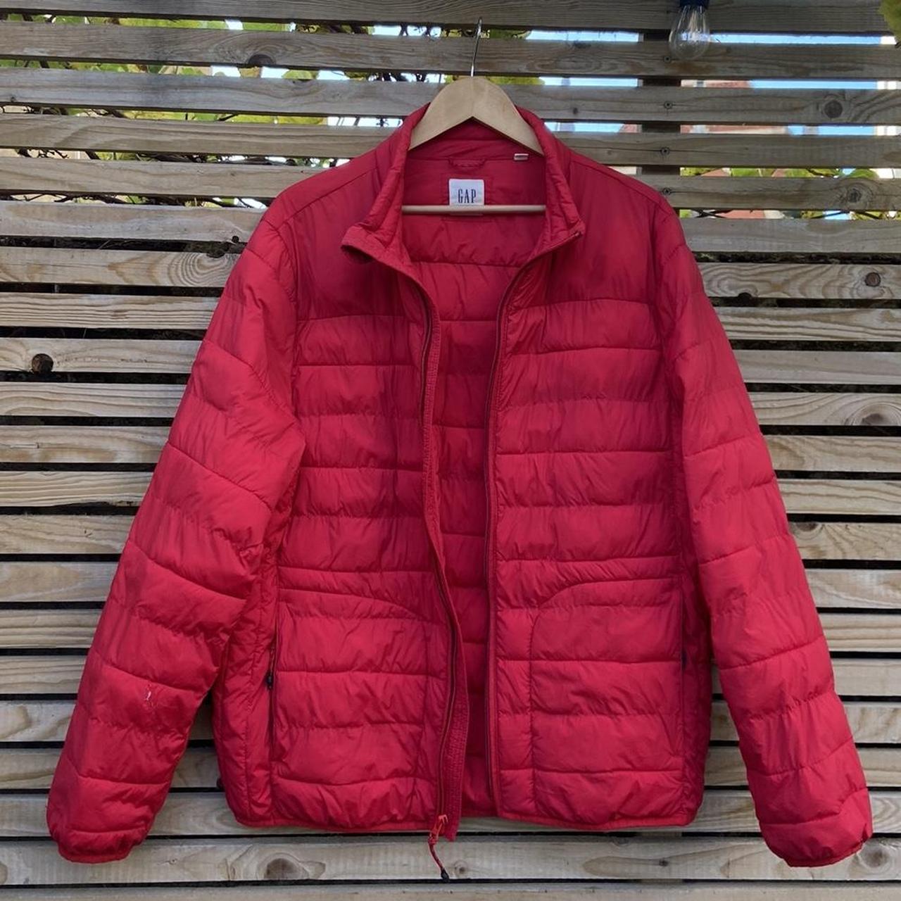 Red Gap puffer jacket, size L Warm with lightweight... - Depop