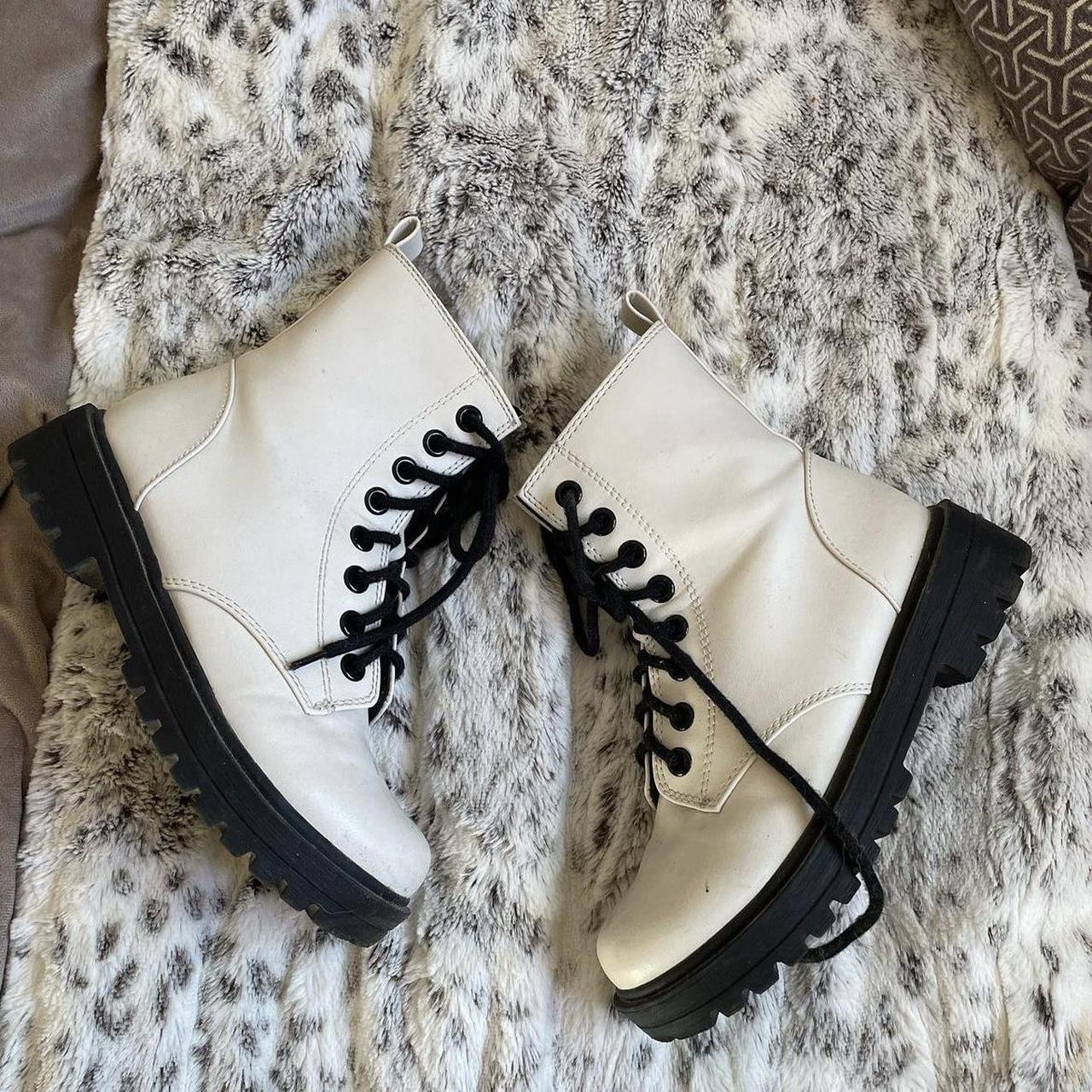 Doc marten look alikes. Fits a 6.5 smudged/scuffed... - Depop
