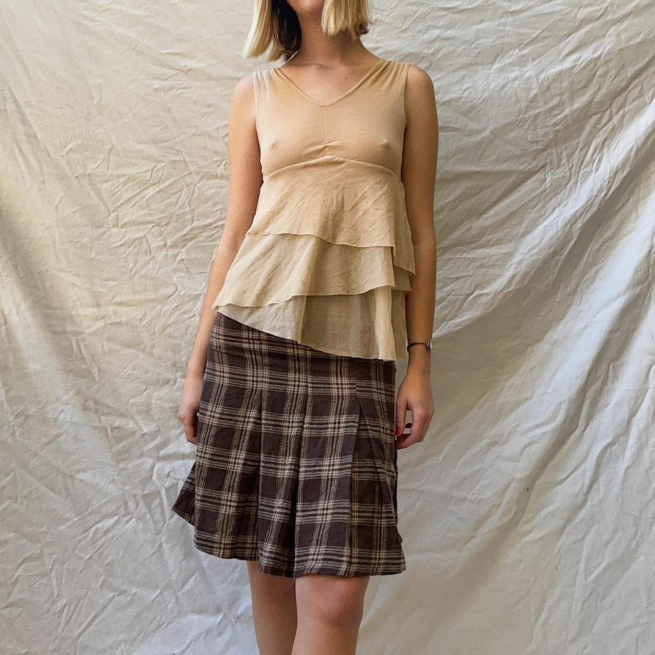 Y2k basque mesh top. Slightly sheer - Depop