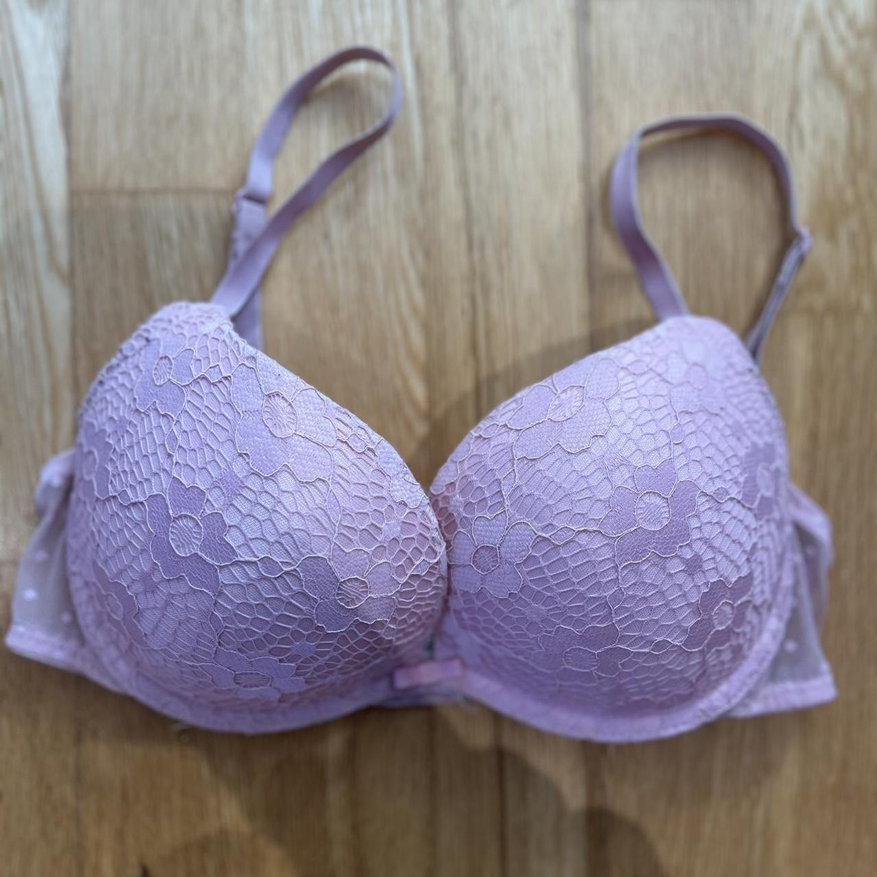 Primark Pink Push Up Bra Size 32D Worn but great... - Depop