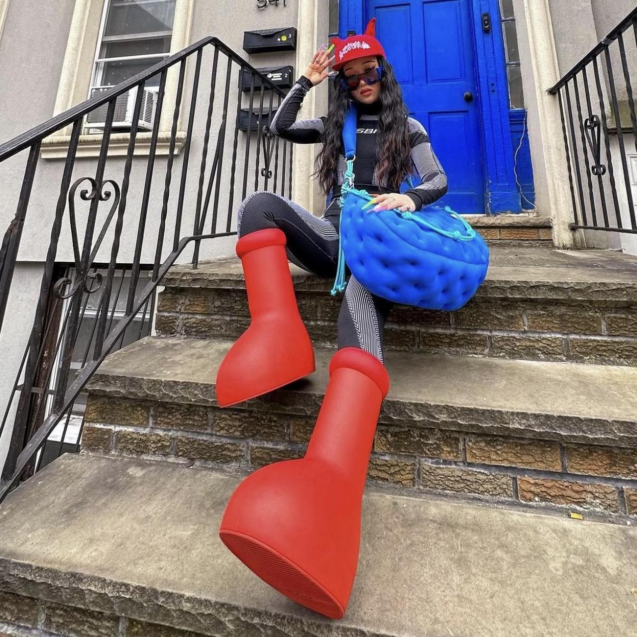 mschf big red boot | men’s 5, women’s 6.5 | worn... - Depop