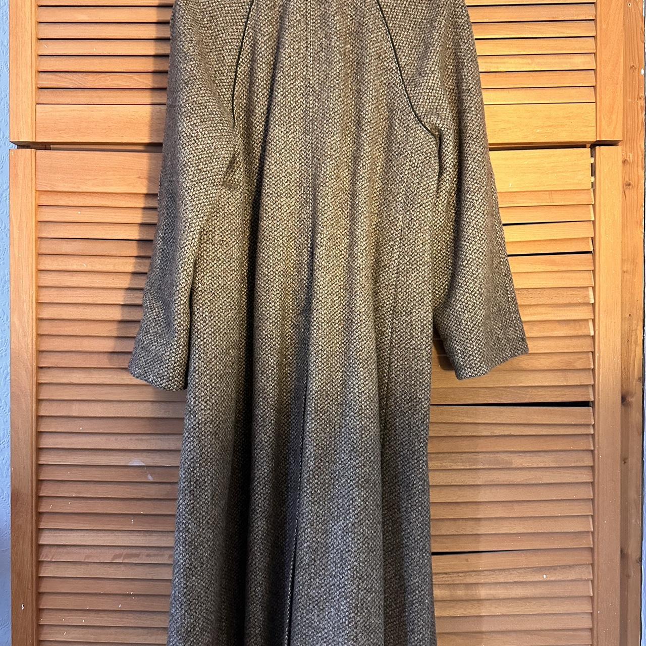 Vintage, long tweed trench coat. Lovely fabric.... - Depop