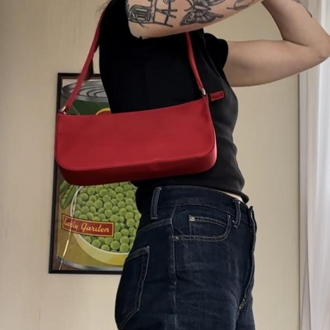 No label small red purse 🦞 - Depop