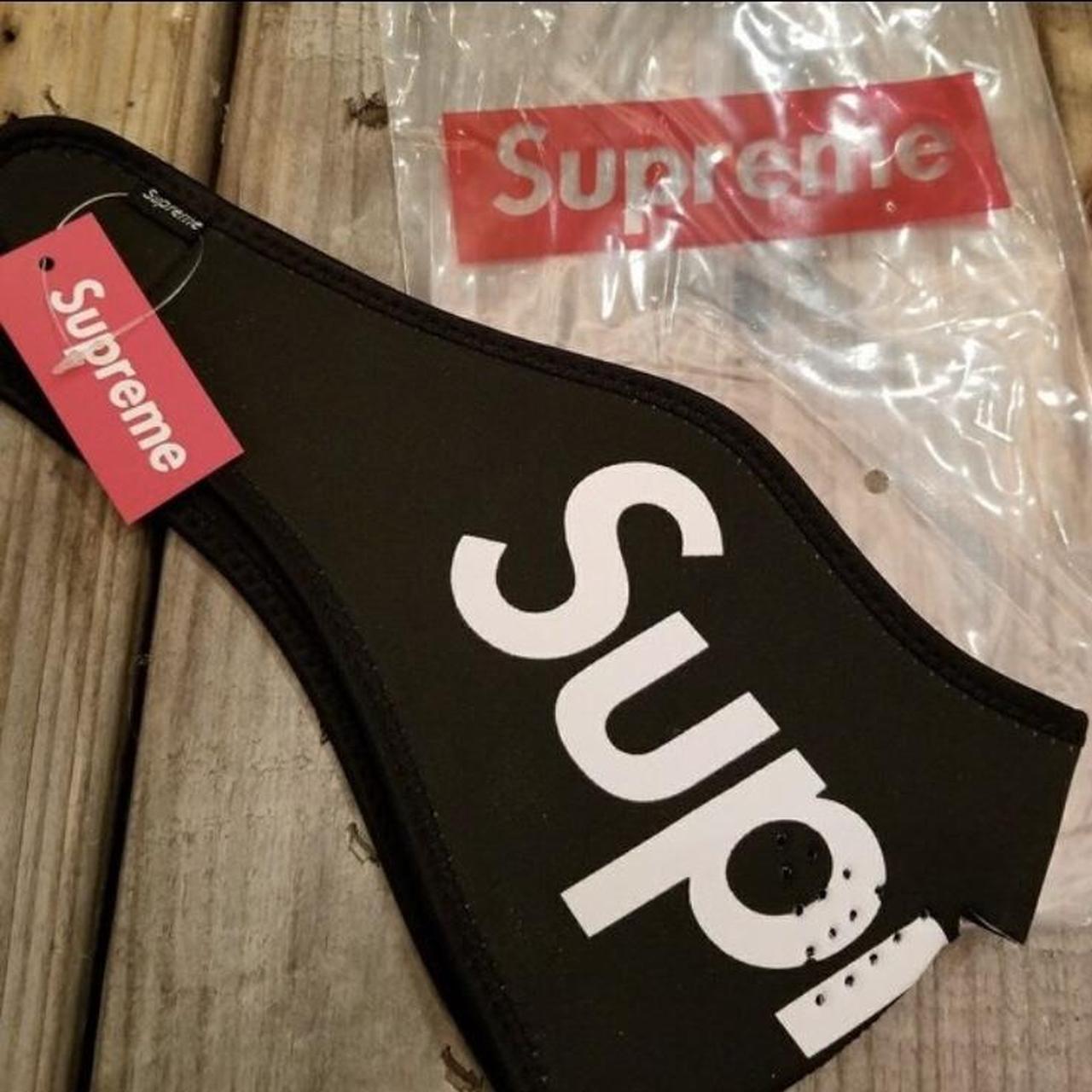 SUPREME . FACE MASK AND COVERINGS - Depop