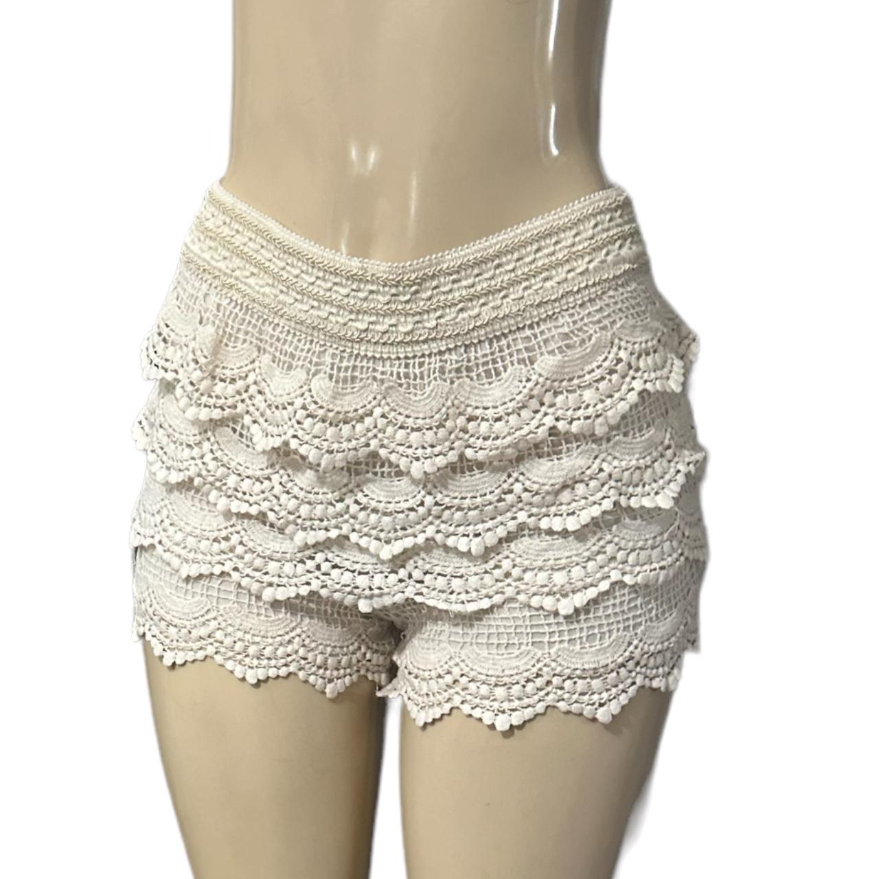 Creme ruffled crochet shorts - Depop