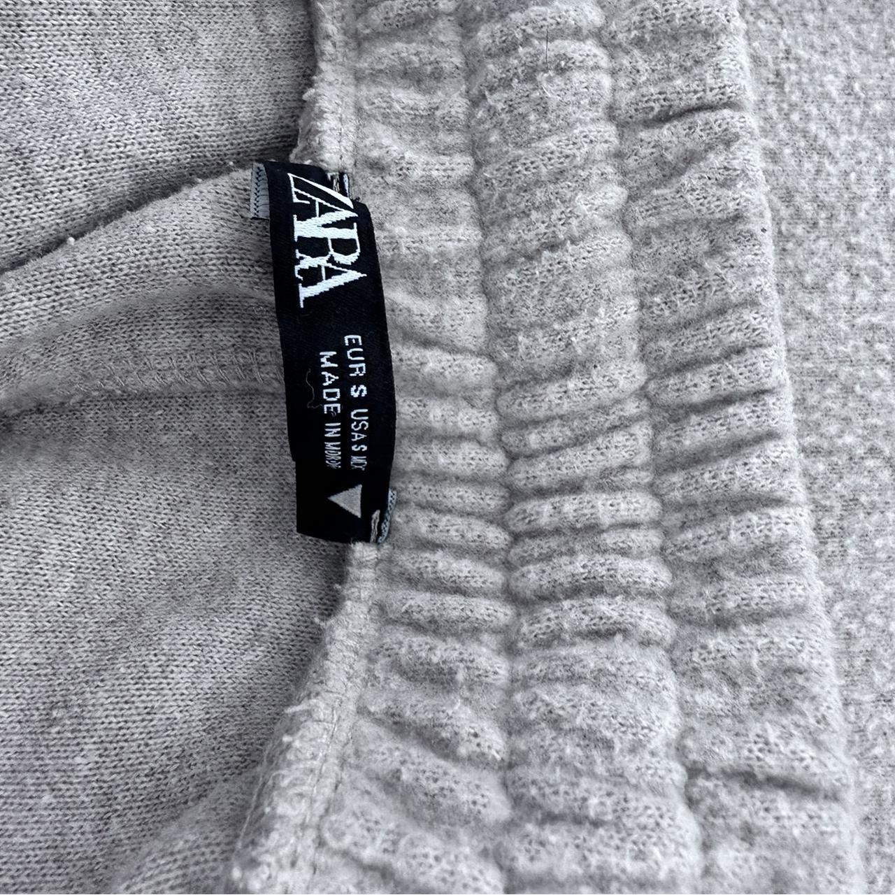 Zara Women's Cream Joggers-tracksuits | Depop