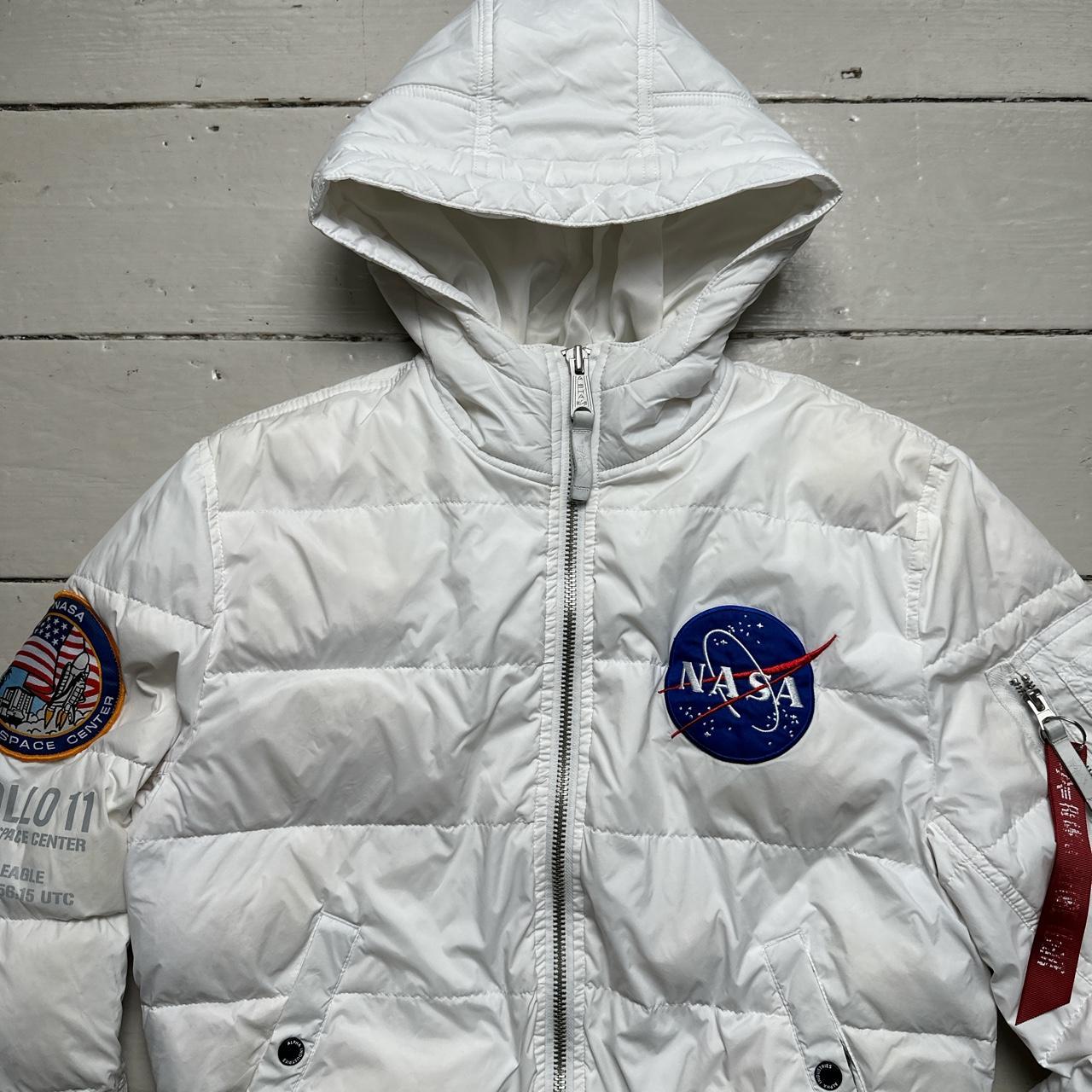 Alpha Industries Men's White and Blue Coat | Depop