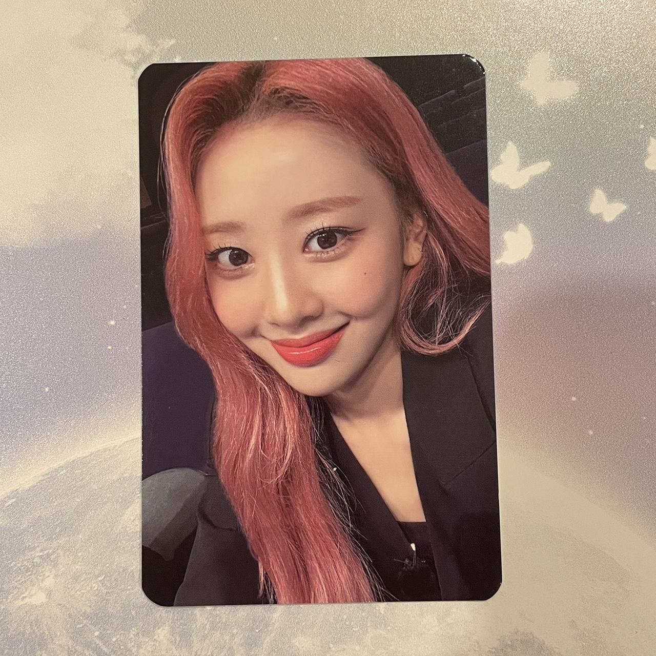 loona yves trading card photocard from concert... - Depop
