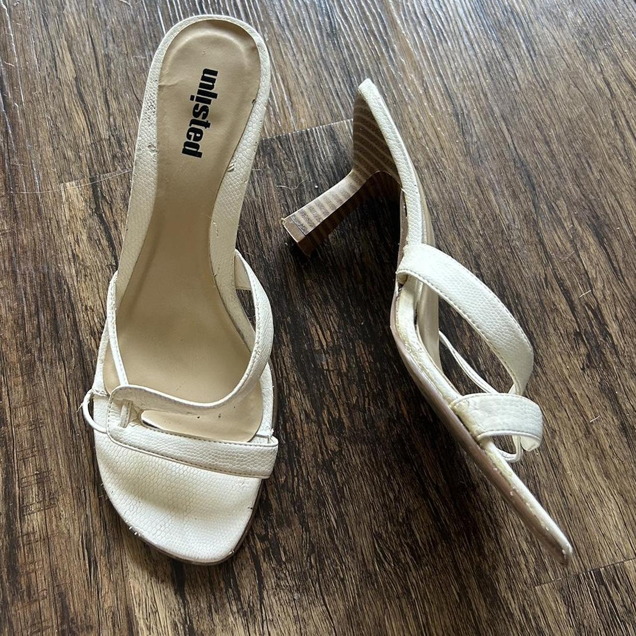 Cute open toe kitten heel! Perfect for summer! - Depop