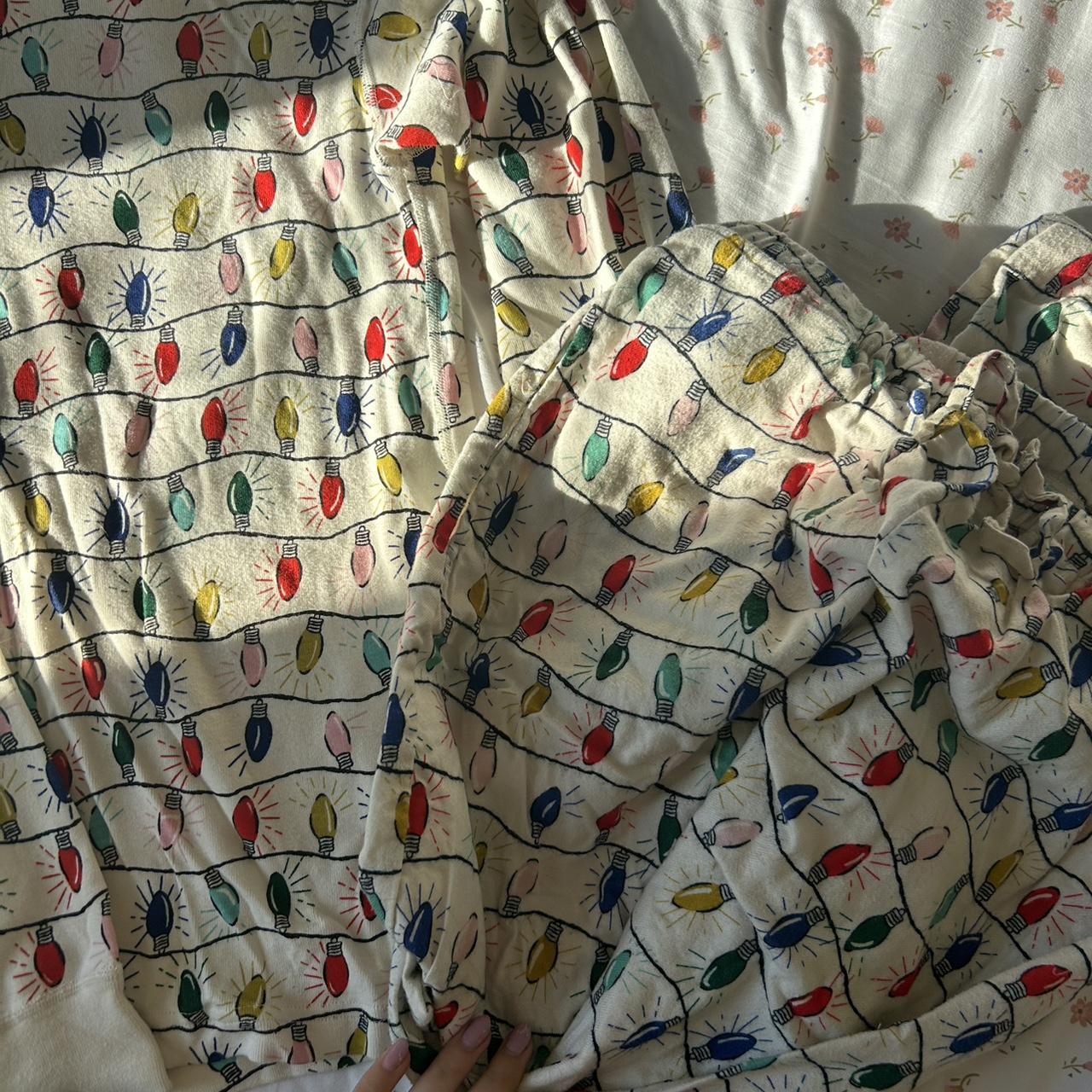 Hanna Andersson Christmas pajamas! Adult small top... - Depop