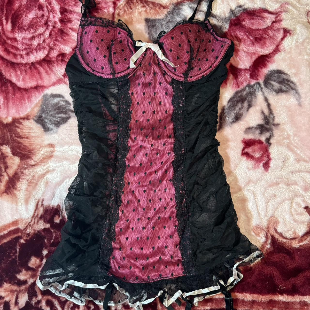 Vintage Victoria’s Secret black and red garter... - Depop