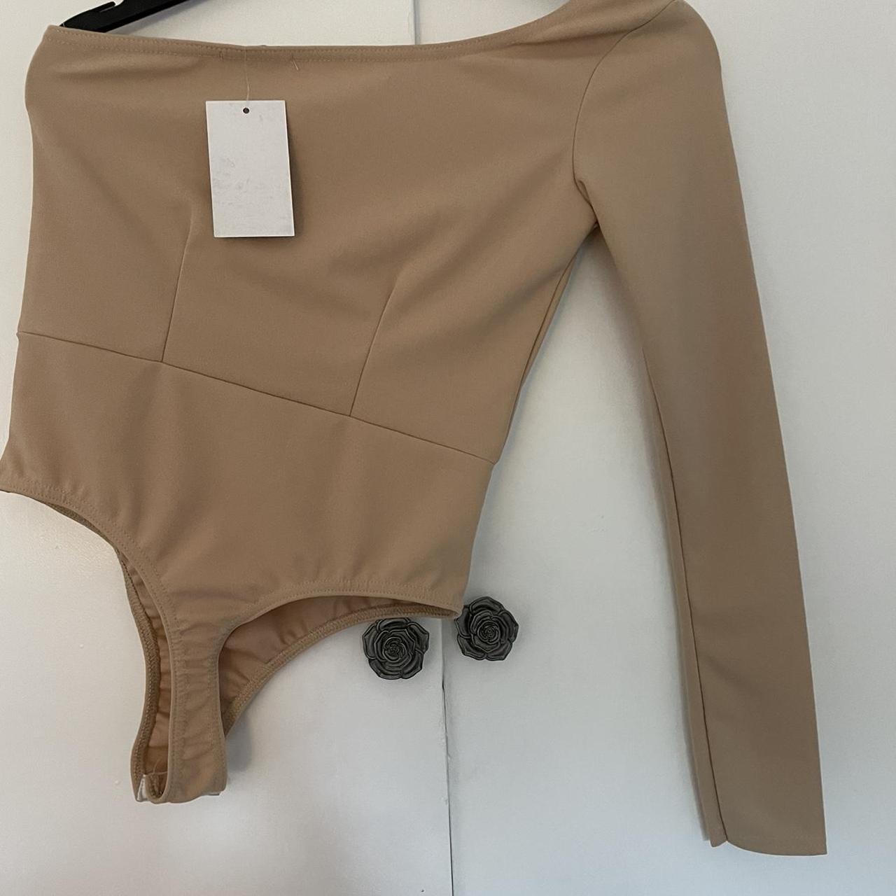 In The Style Women's Tan Bodysuit | Depop