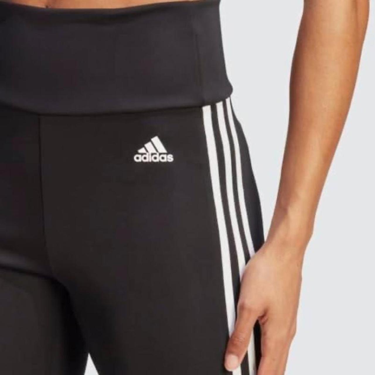 Adidas high rise 3 stripe 3/4 lengths Brand new | Depop