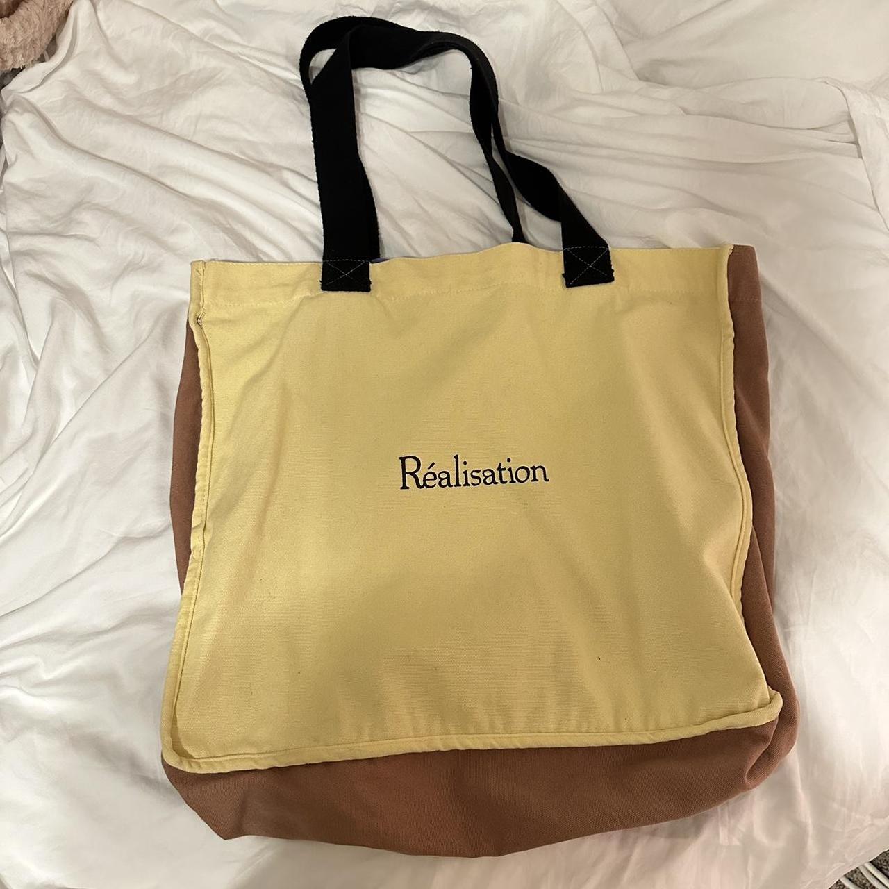 réalisation par everything tote bag - Depop