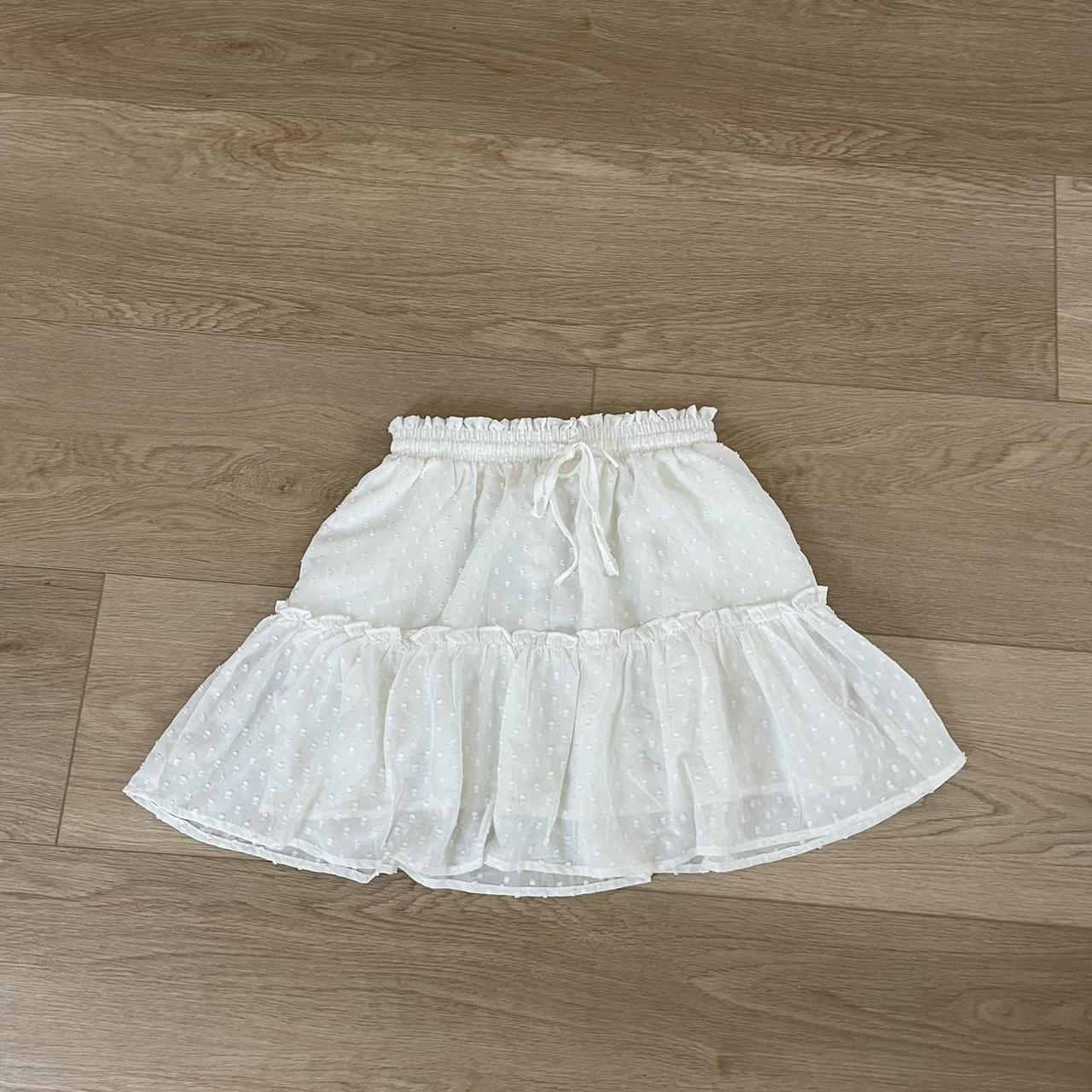 WHITE FRILLY PRINCESS POLLY MINI SKIRT only worn... - Depop
