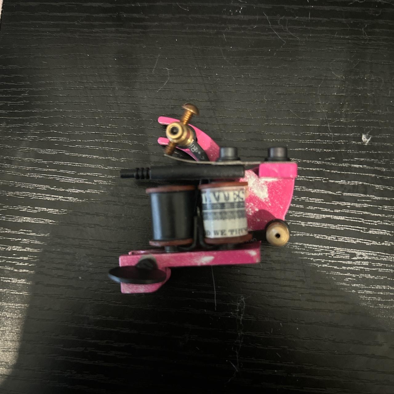 Custom built pink tattoo machine -liner -runs... - Depop