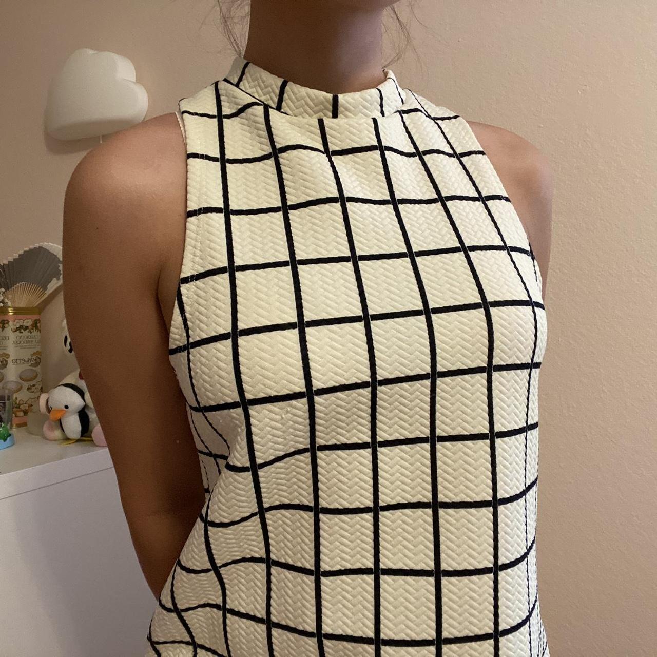mock neck 60s style grid pattern dress🖤🦓 very short... - Depop