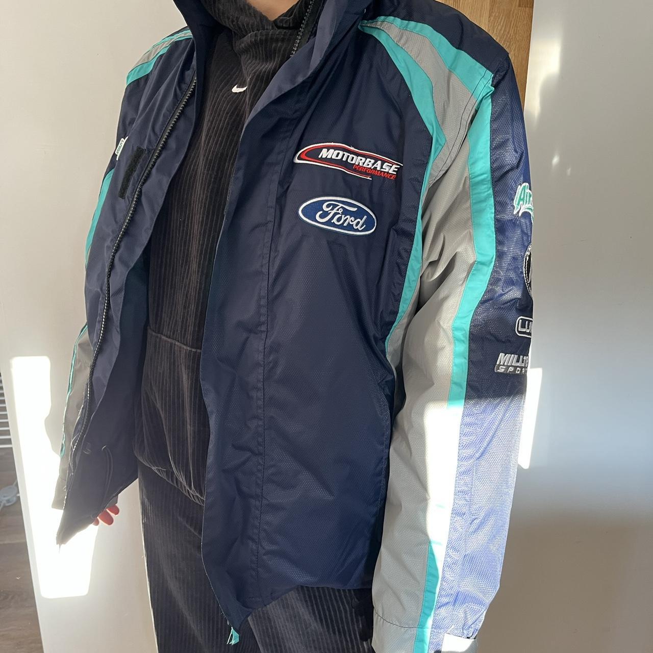 Airwaves Women's Blue and Green Jacket | Depop