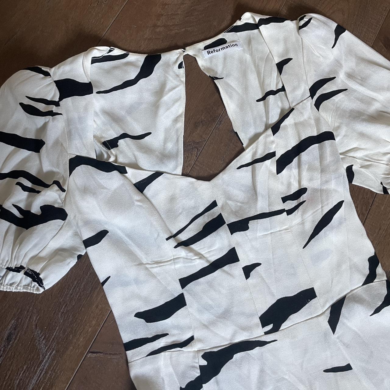 Reformation Print Dress Worn only a few times Size 6 - Depop