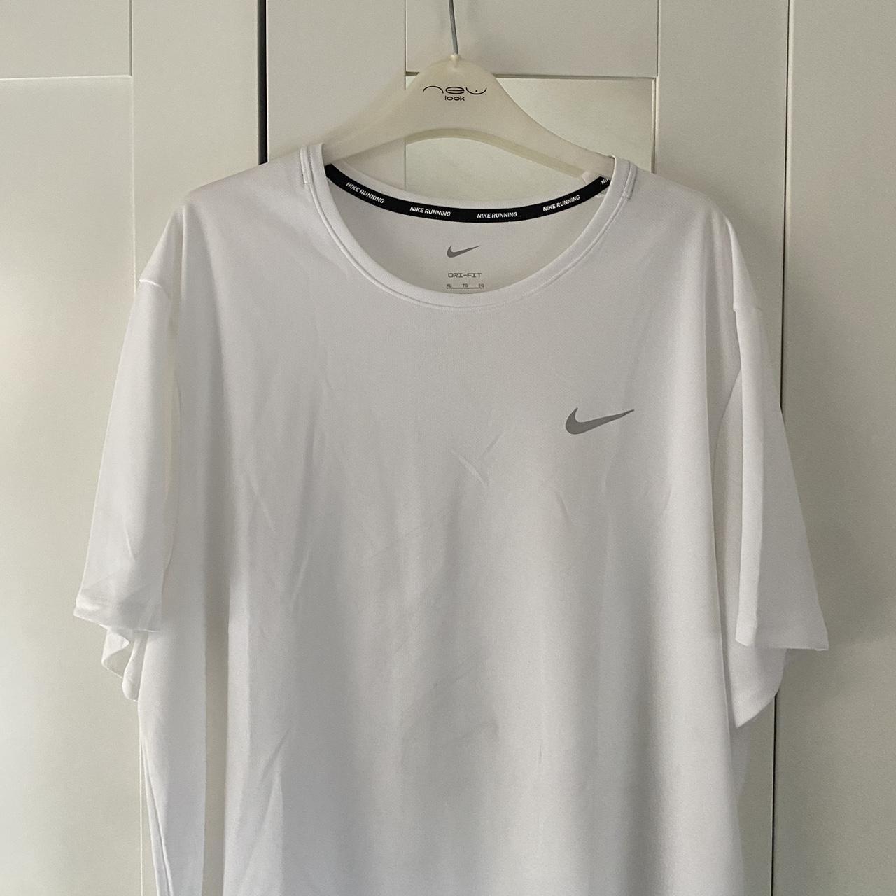Nike running white training shirt Size XL - fits... - Depop