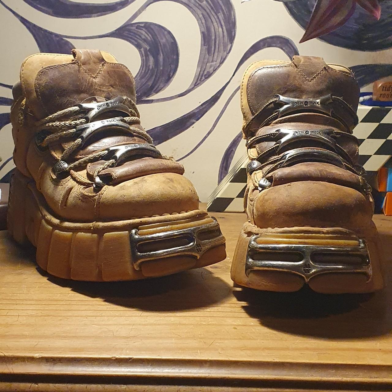 New rock tower shoes platforms. Sand and brown... - Depop