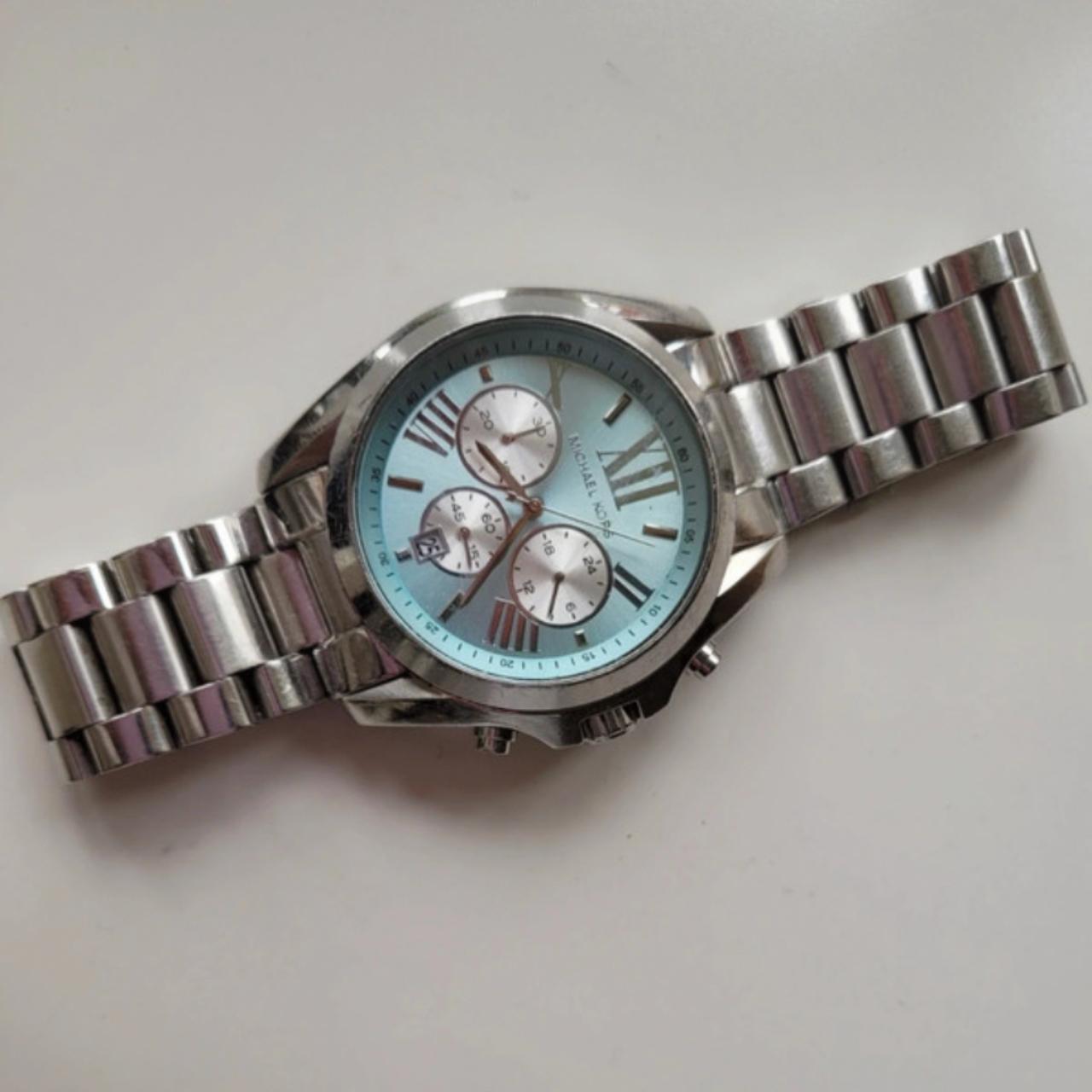 Michael Kors Women's Silver and Blue Watch | Depop