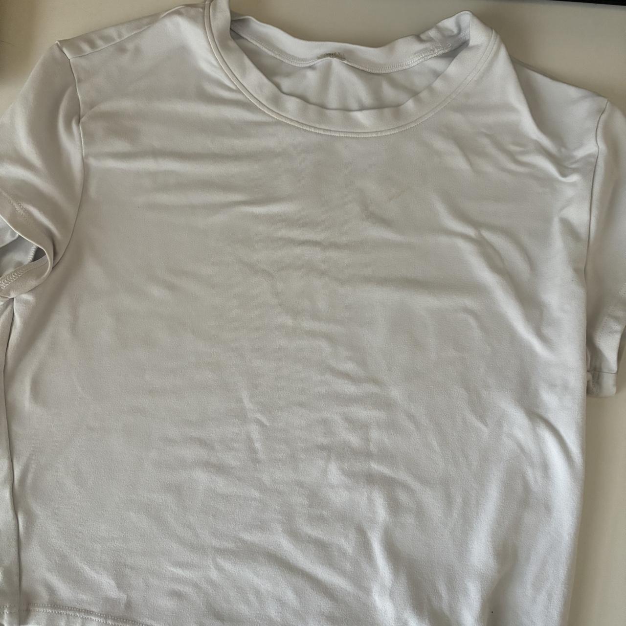 White alp crop top. Size xs. Few stains on it but... - Depop