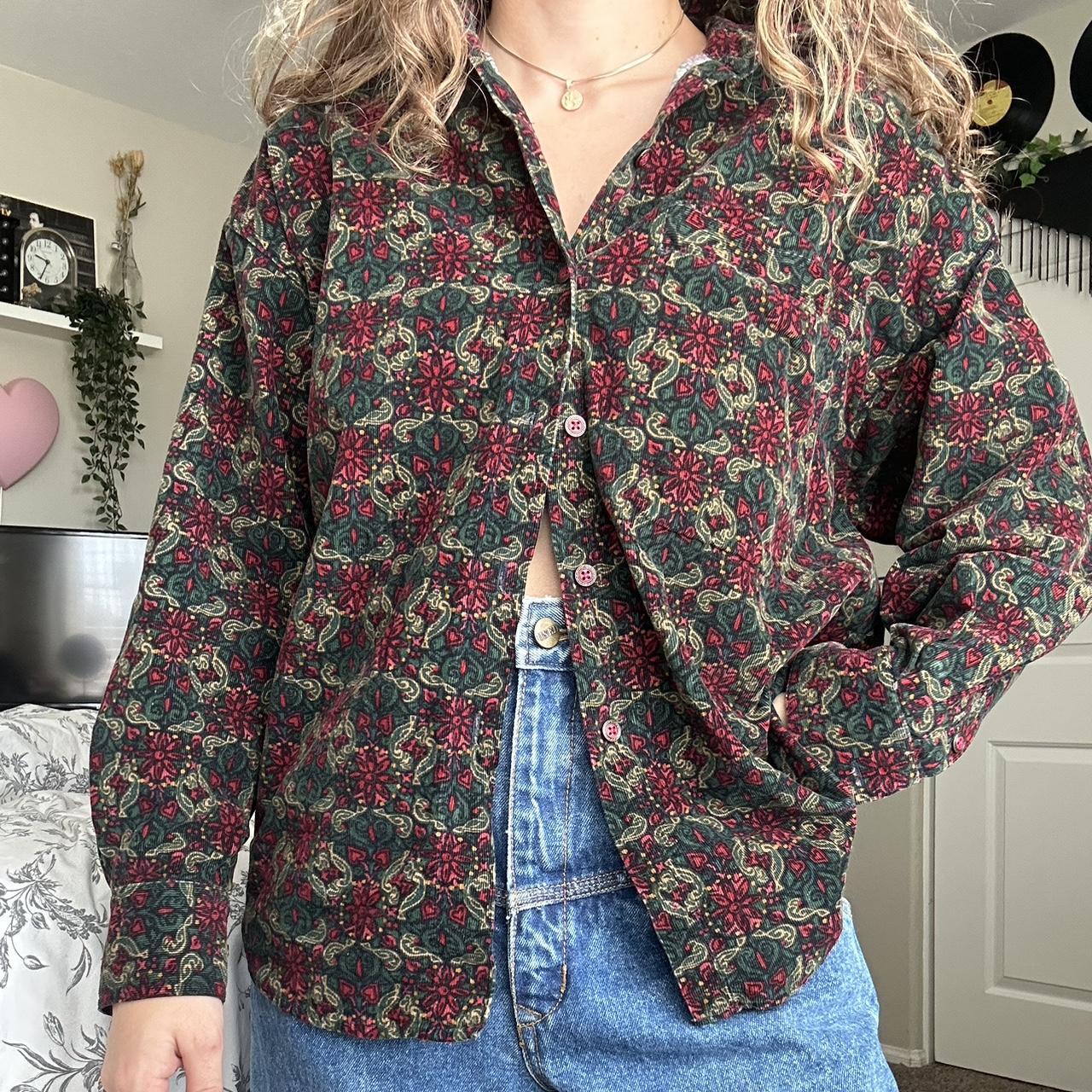 Royal Robbins Women's Red Shirt | Depop