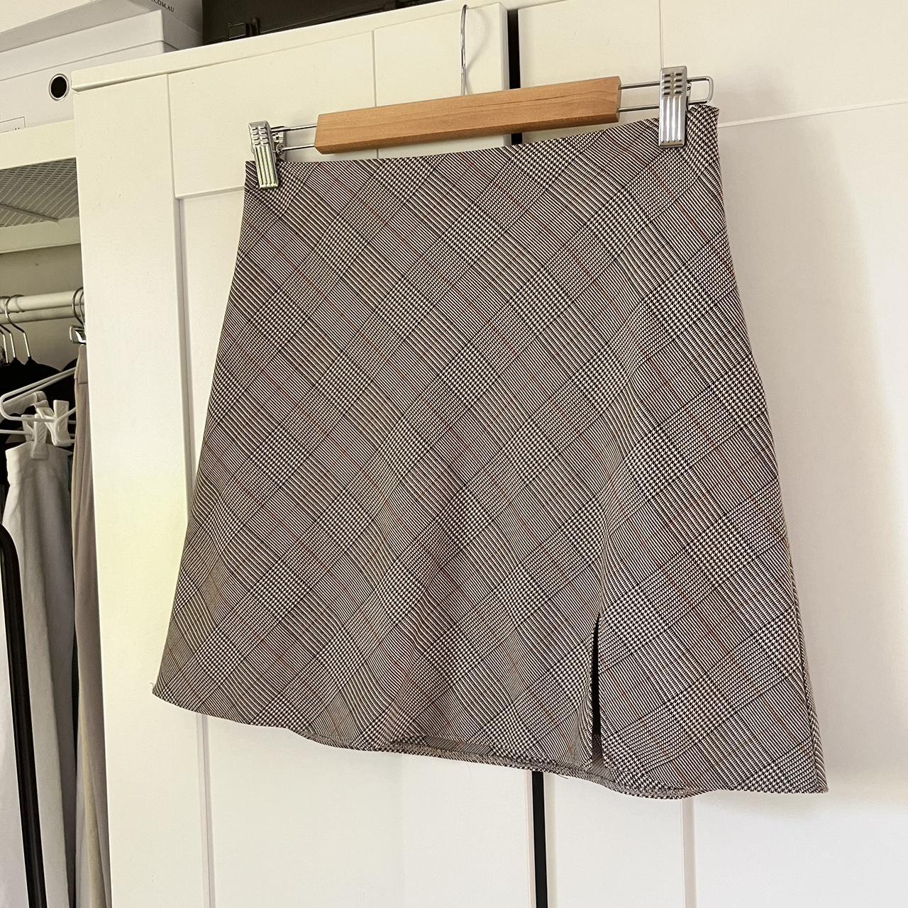 Dotti plaid mini skirt Perfect for winter Size... - Depop