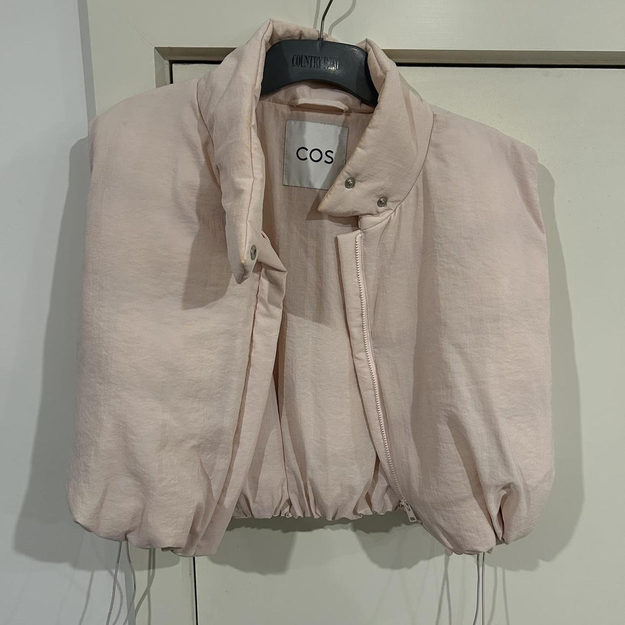 Cos cropped light pink vest One size Drawstrings on... - Depop