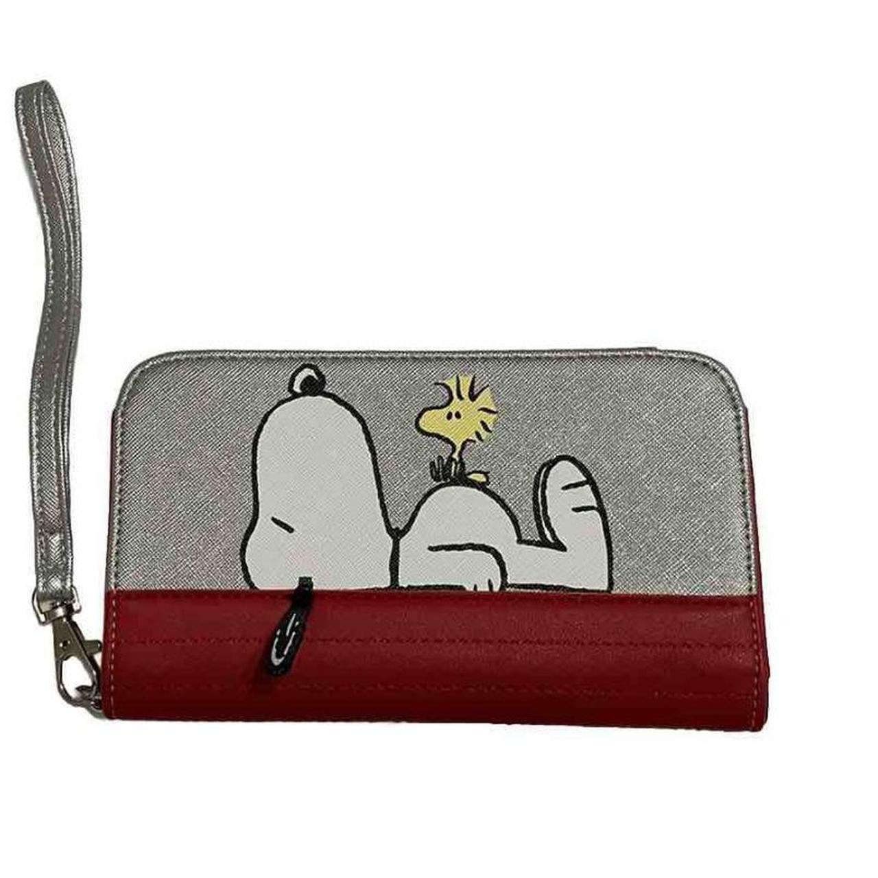 Snoopy wallet #snoopy #peanuts #wallet - Depop