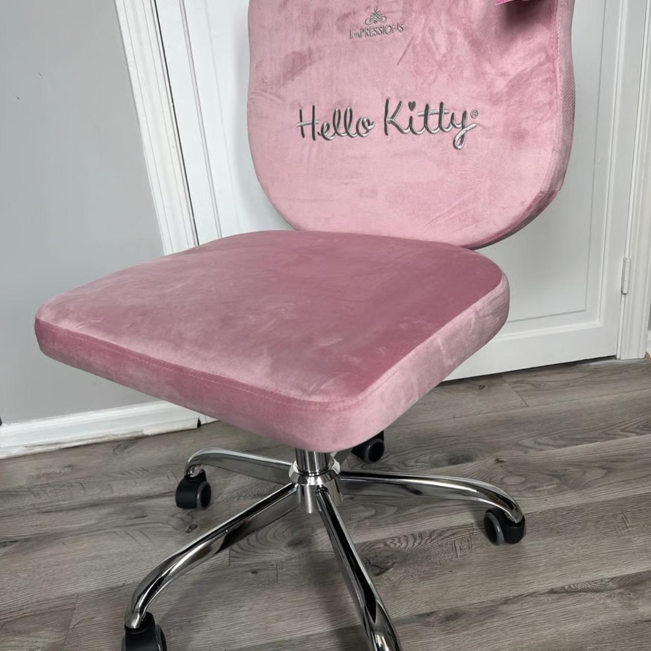 Hello Kitty Impressions Chair Pink NWT - Brand New... - Depop