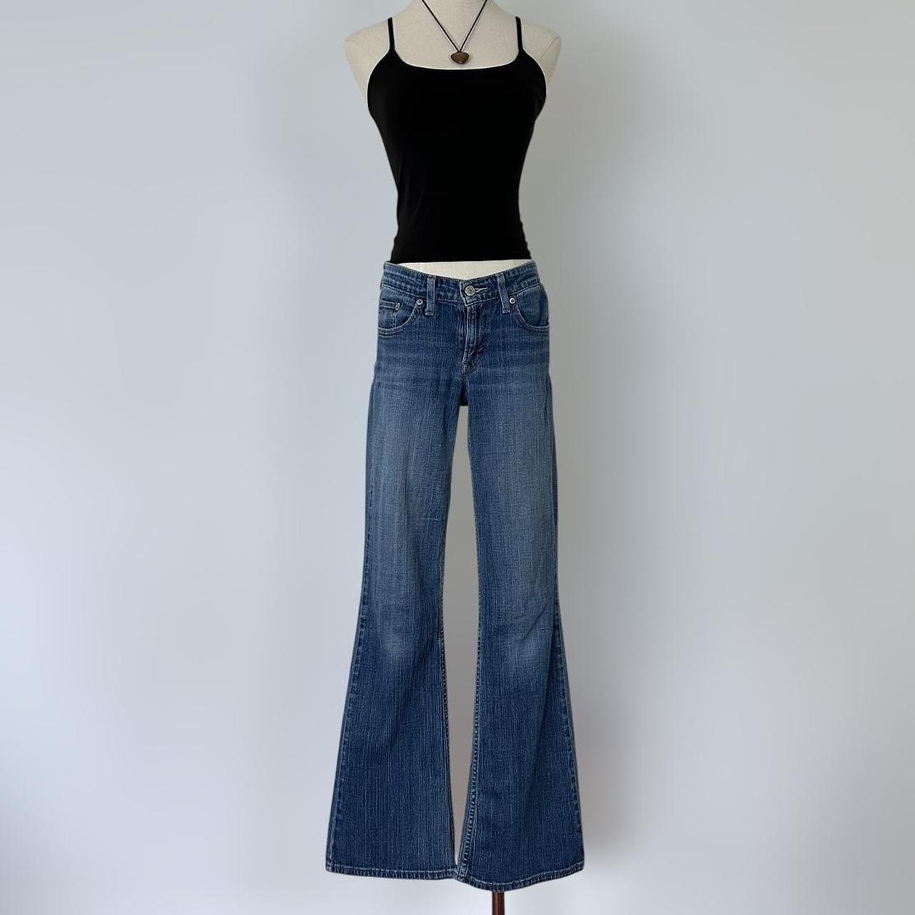 Vintage Y2k Levis 518 Super Low Medium Wash Bootcut... | Depop