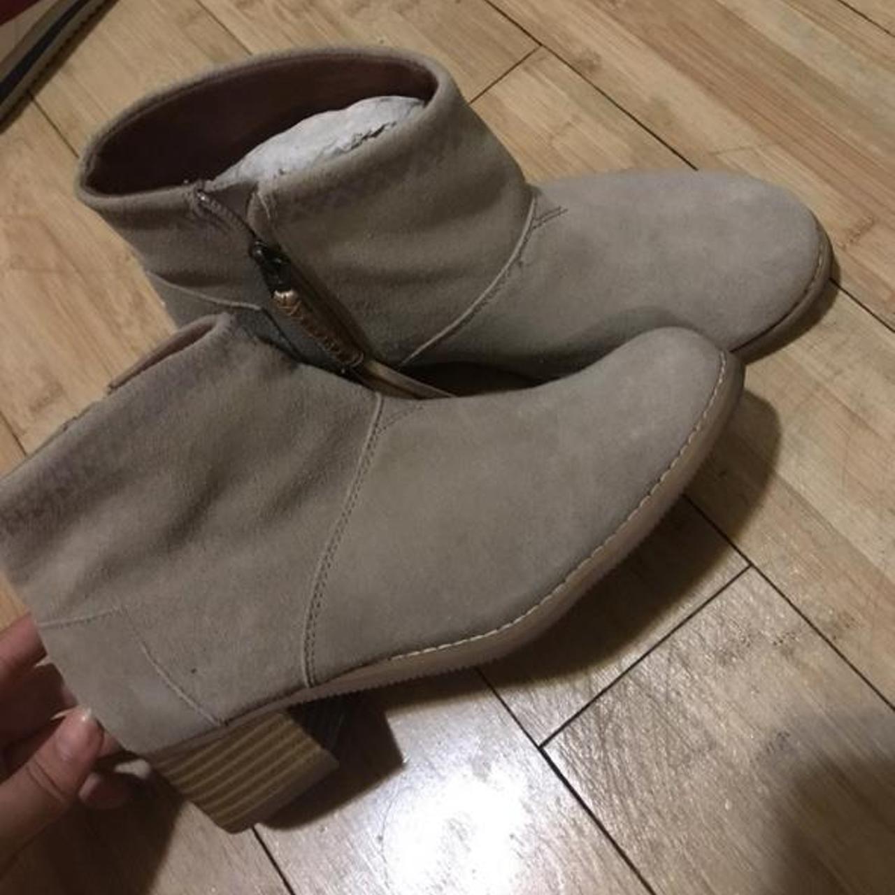 TOMS Women's Brown and Grey Courts | Depop