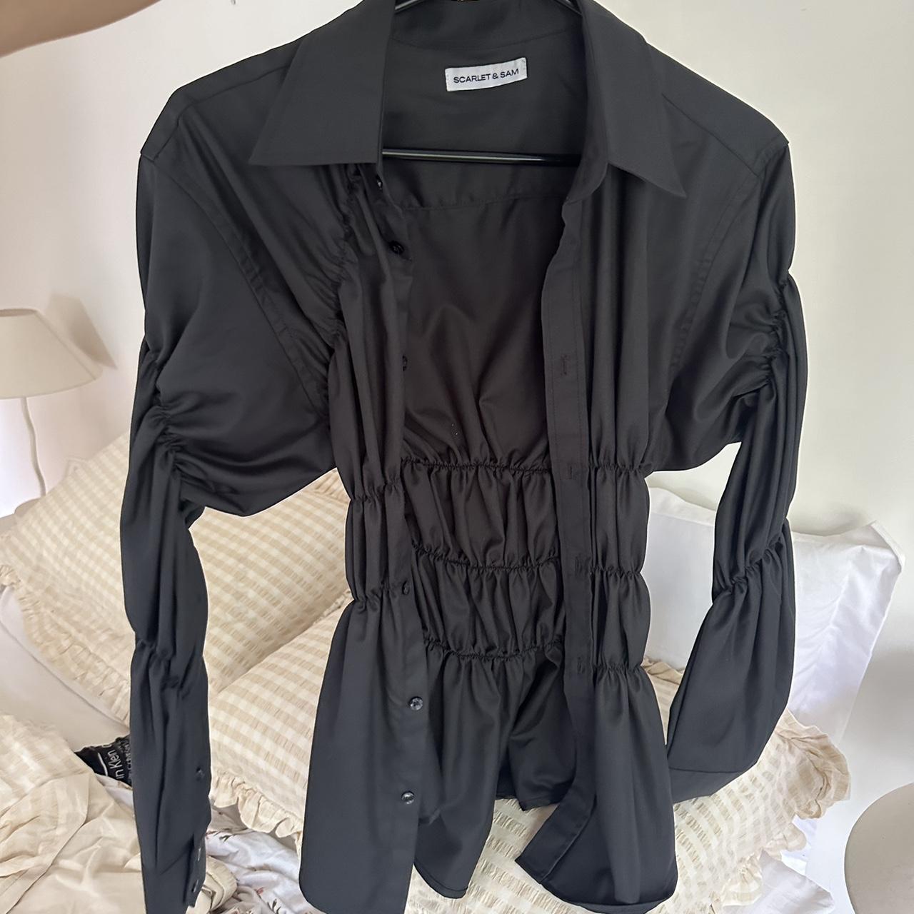 Selling Scarlett and Sam scrunch shirt. OSFA, only... - Depop