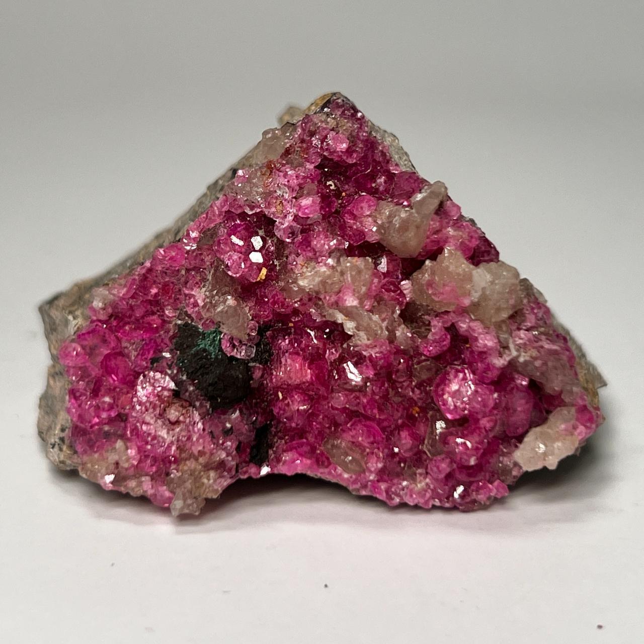 Gemmy Cobalt-bearing Calcite from... - Depop