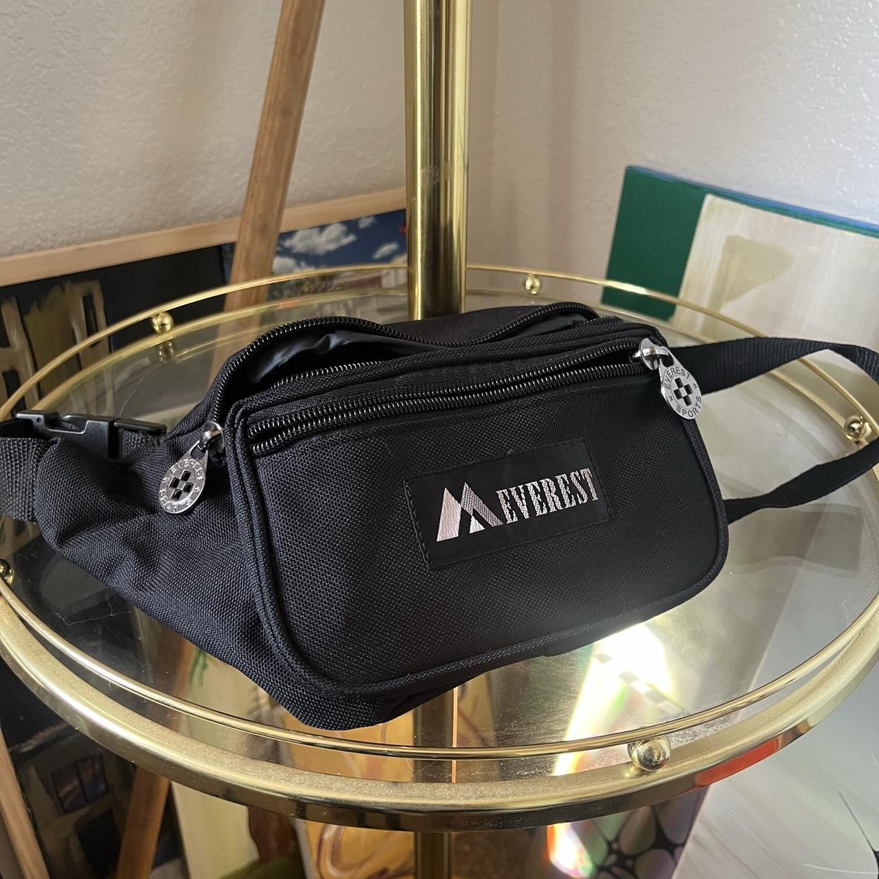 Black Fanny Pack Everest Black Fanny pack lots of... - Depop