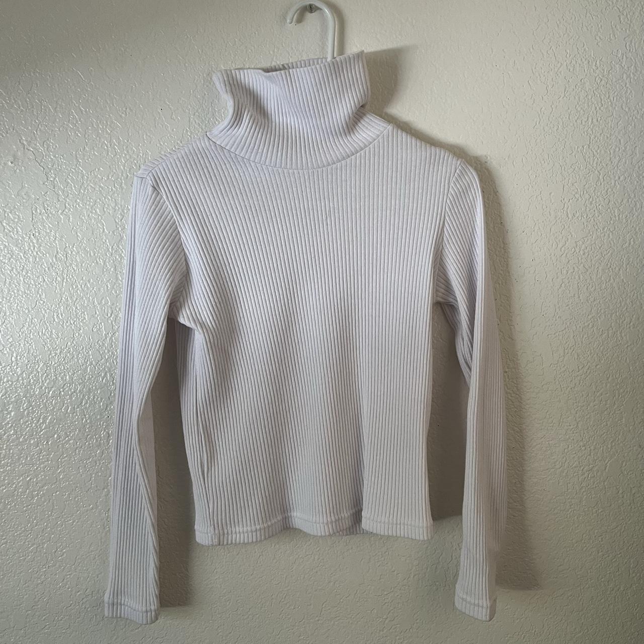 White turtle neck Size: S/P Brand: Cut4u - Depop