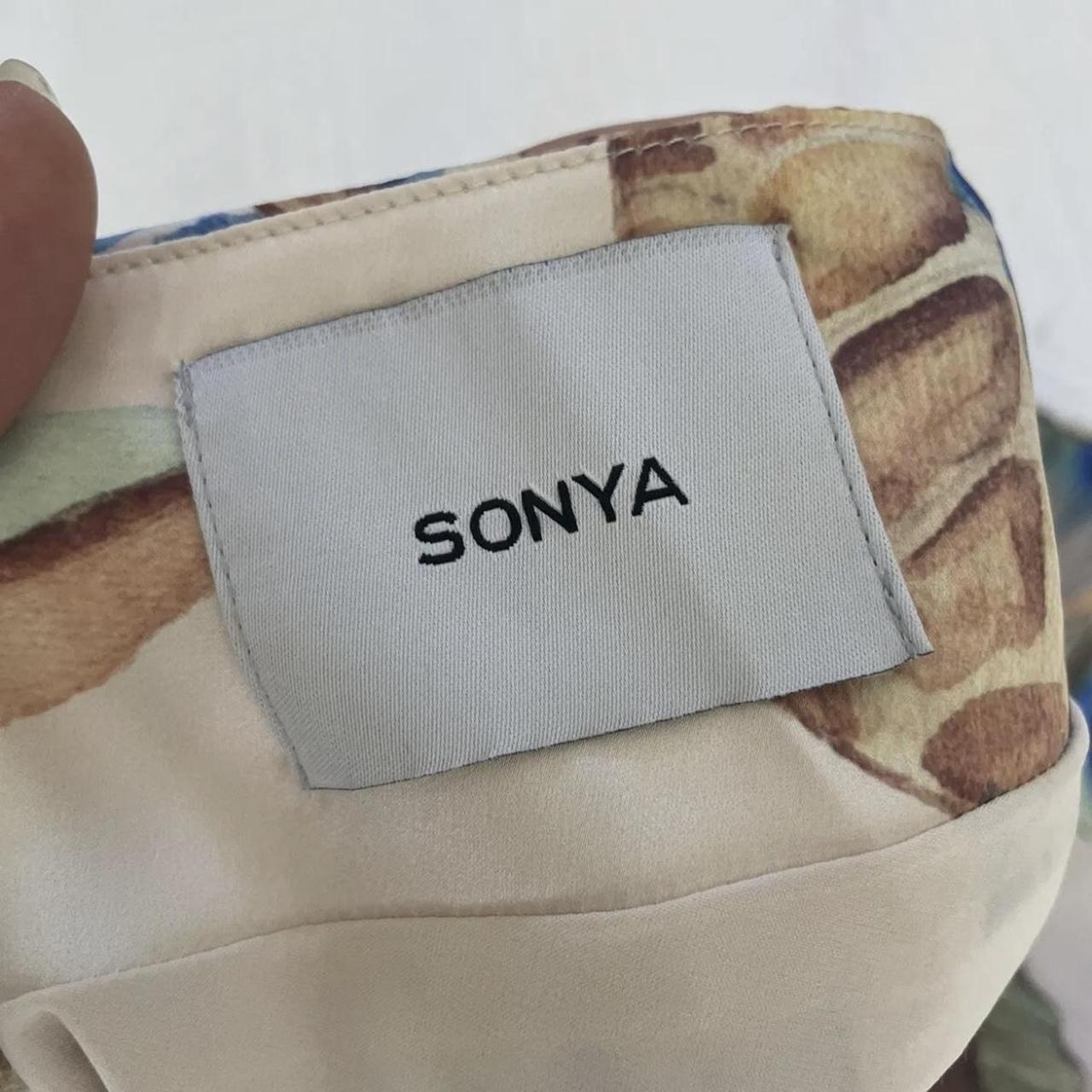 Sonya Moda Seashell Mini Dress Size 8 Worn once,... - Depop