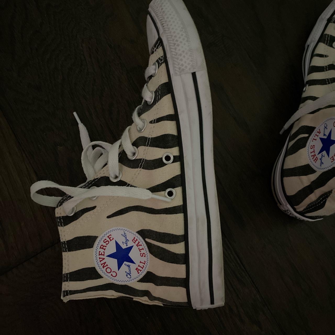 Barely worn zebra converse price negotiable men's 6 - Depop